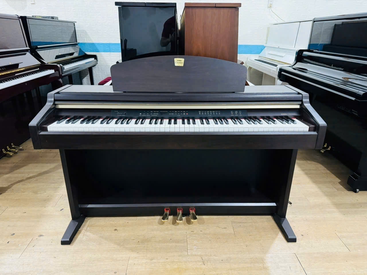 Đàn Piano Yamaha CLP-930